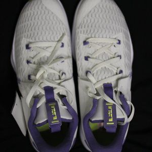 Nike | Shoes | Nike Adults Lebron Witness 5 Summit Whitemetallic ...